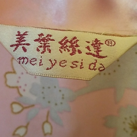 Mei Yesida | Intimates & Sleepwear | Satin Robe | Poshmark